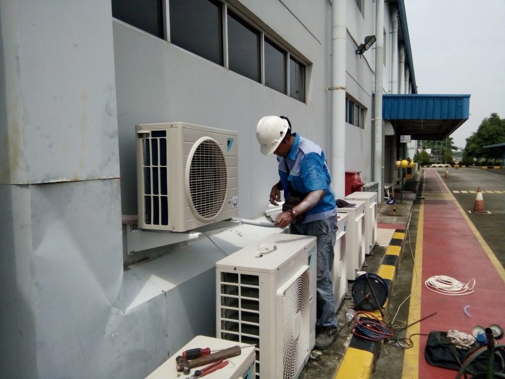 CUCI SERVICE AC JAKARTA DAN SEKITARNYA | KINGSIGN